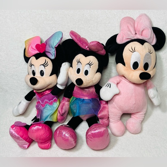 Disney | Toys | Disney Jr Minnie Mouse Plush Lot Rainbow Sparkle ...